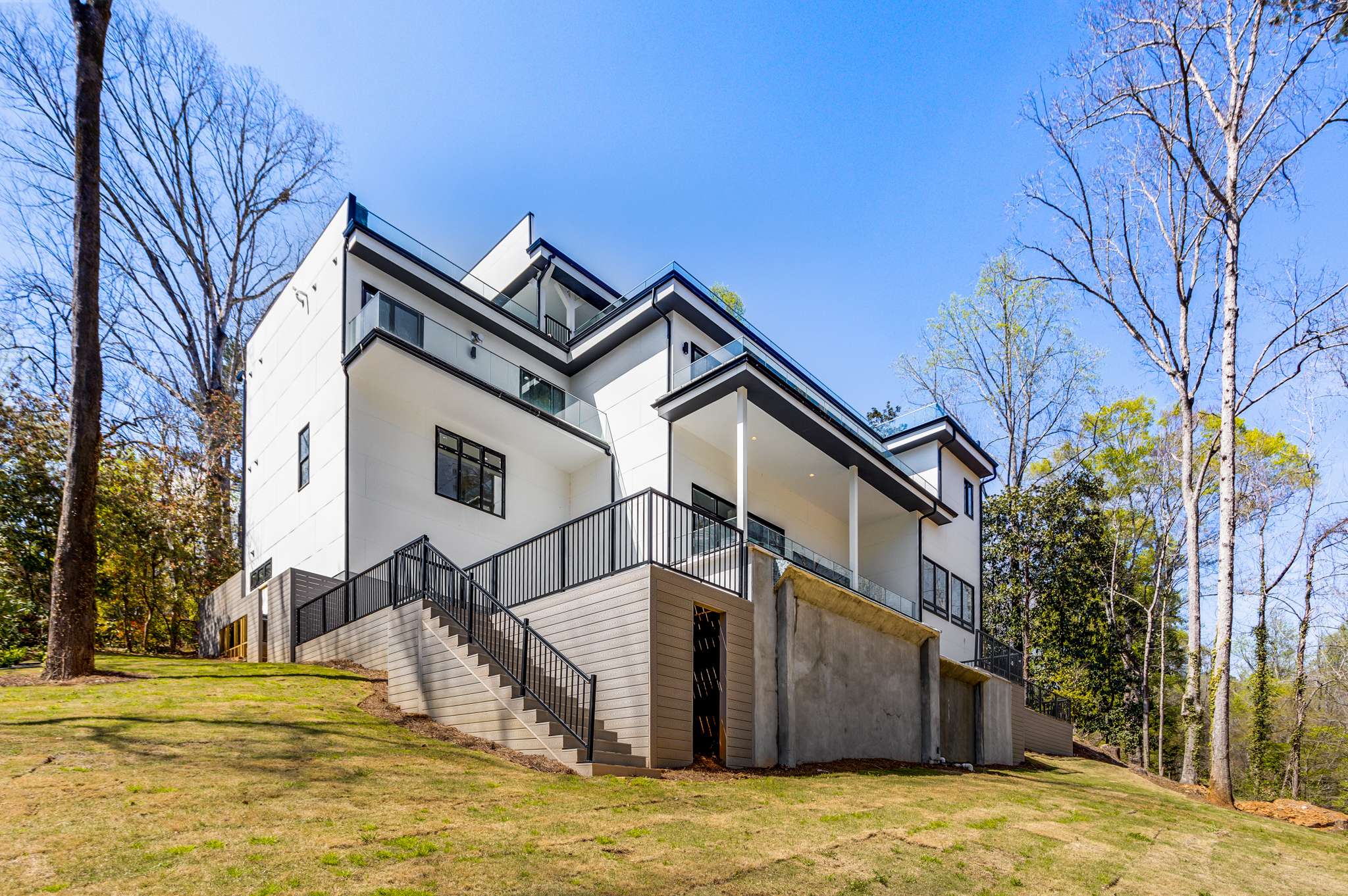 600 COLEBROOK COURT NORTHWEST