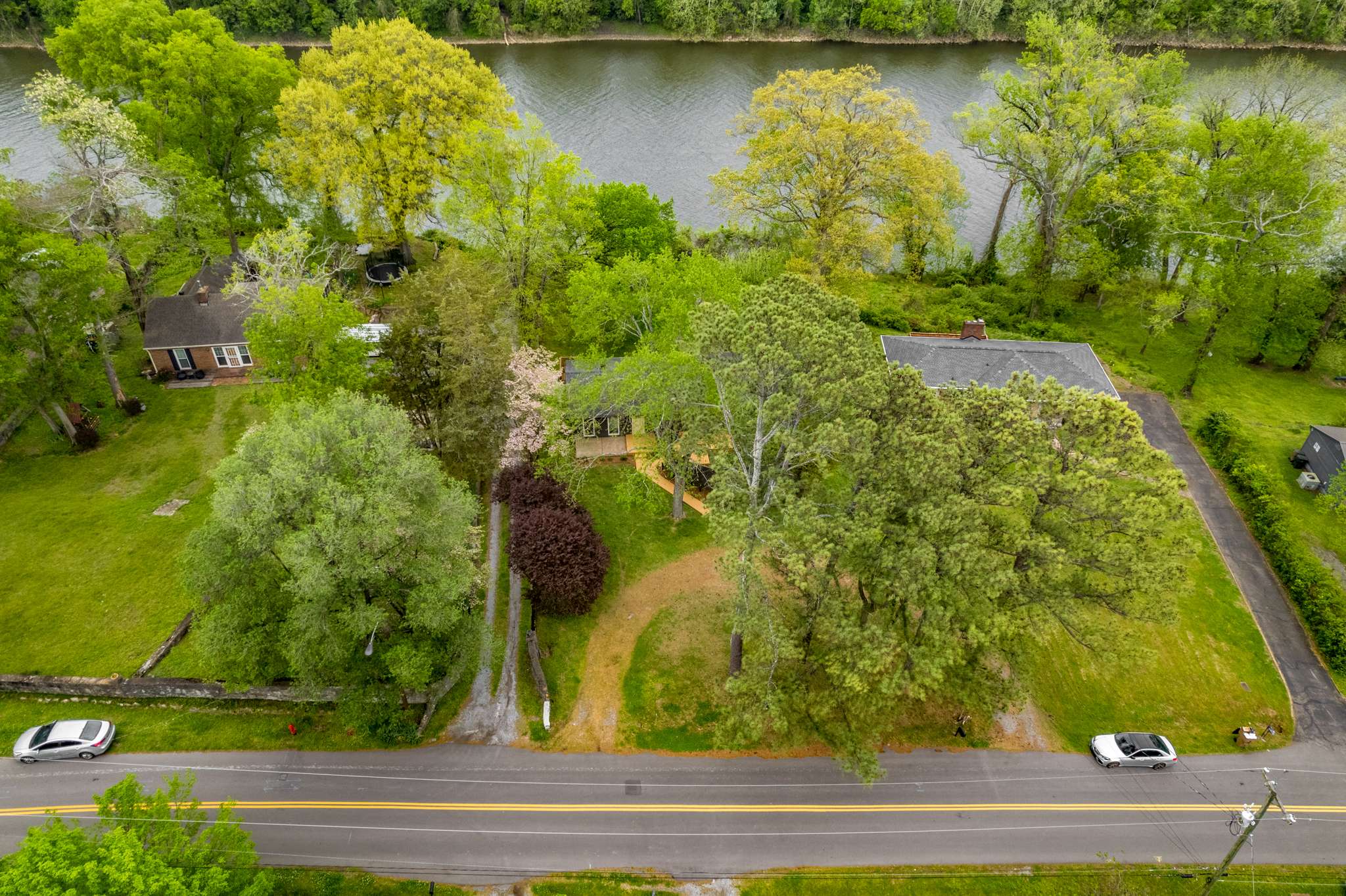 3816B MOSS ROSE DRIVE